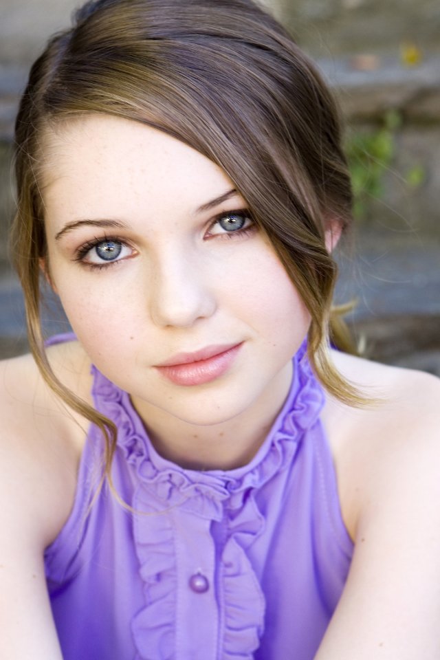 Lifetime Adds ‘Salem’ Actress to ‘Seeds of Yesterday’ | mxdwn Television