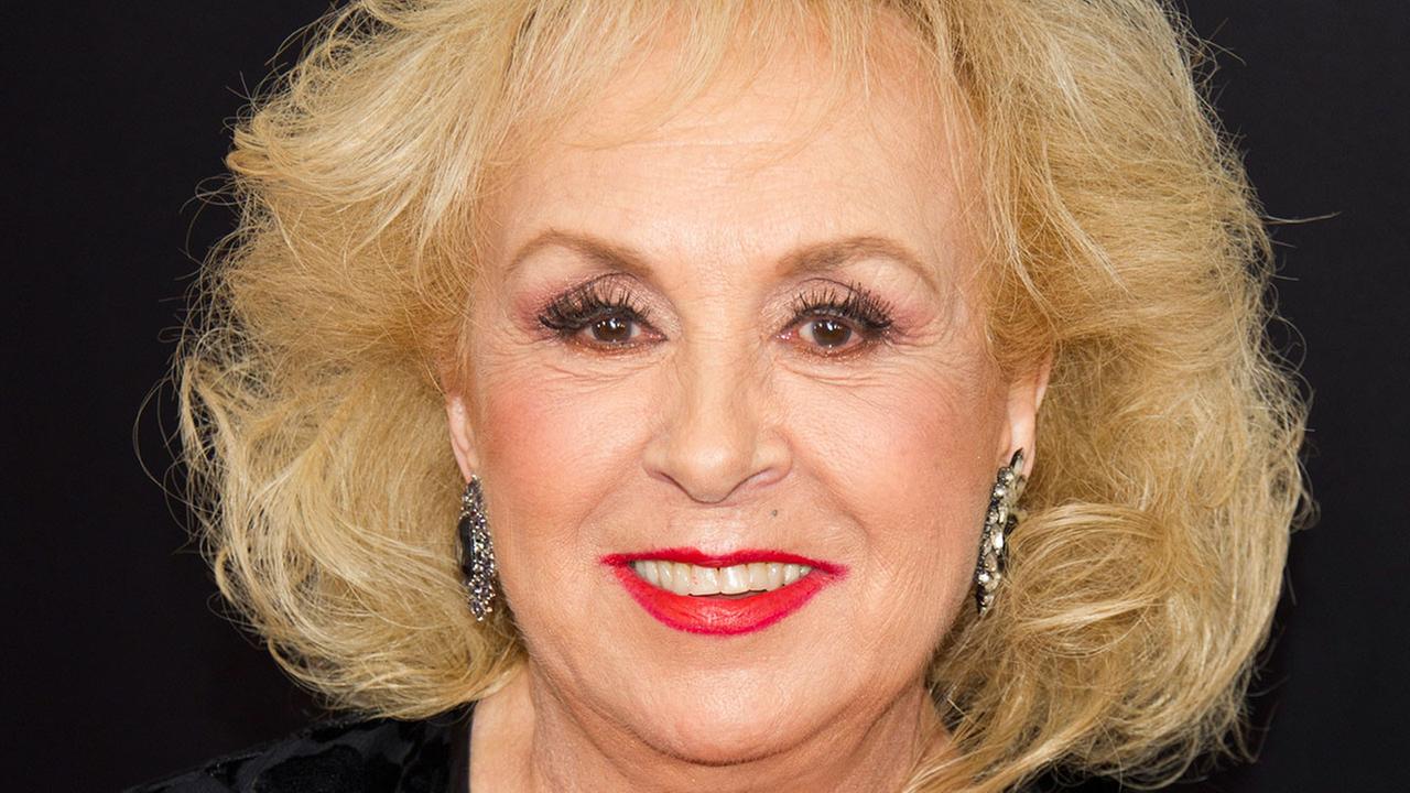 Actress Doris Roberts Biography Everybody Loves Raymond's Doris